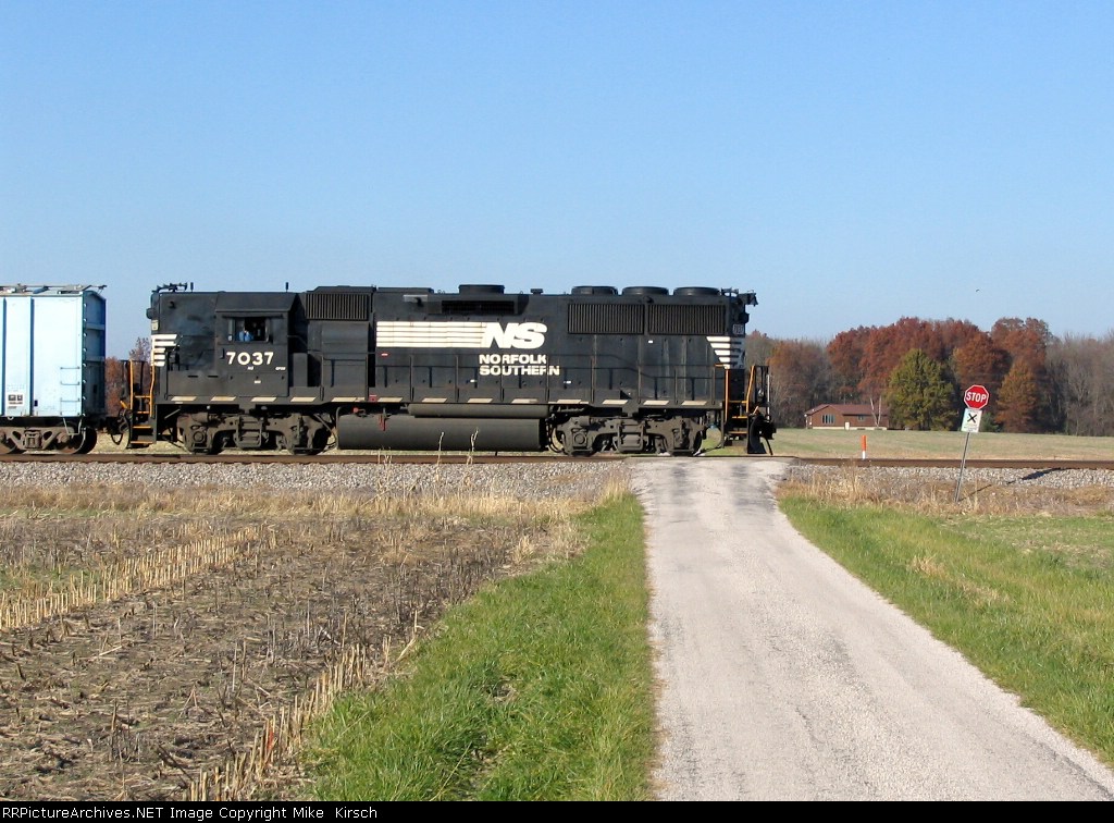 NS 7037